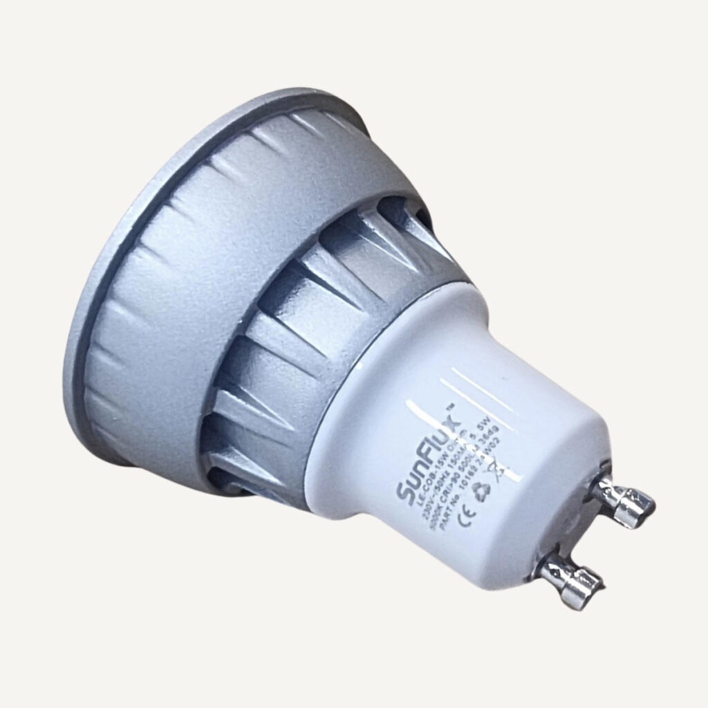 SunFlux Dagslys Hvid LED Pære - Fuld Spektrum, Energibesparende & Lang ...